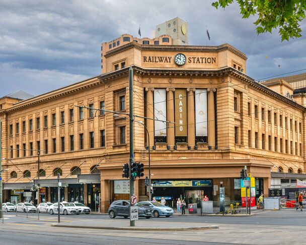 Renewal SA • Adelaide Railway Station